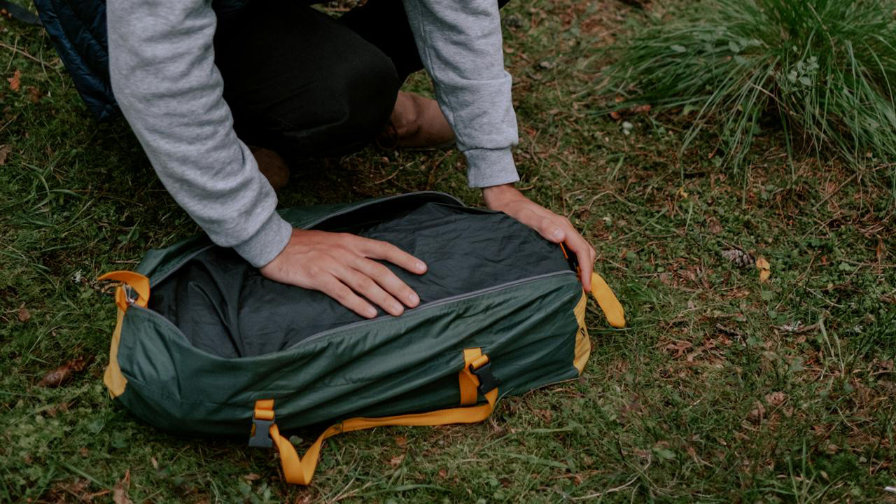 Things that make me know you’ve never slept outside in bad weather