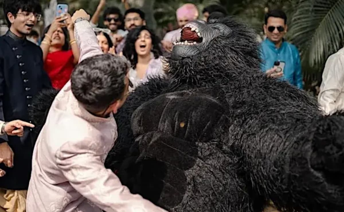 Why dancing gorillas have become the latest Indian wedding trend