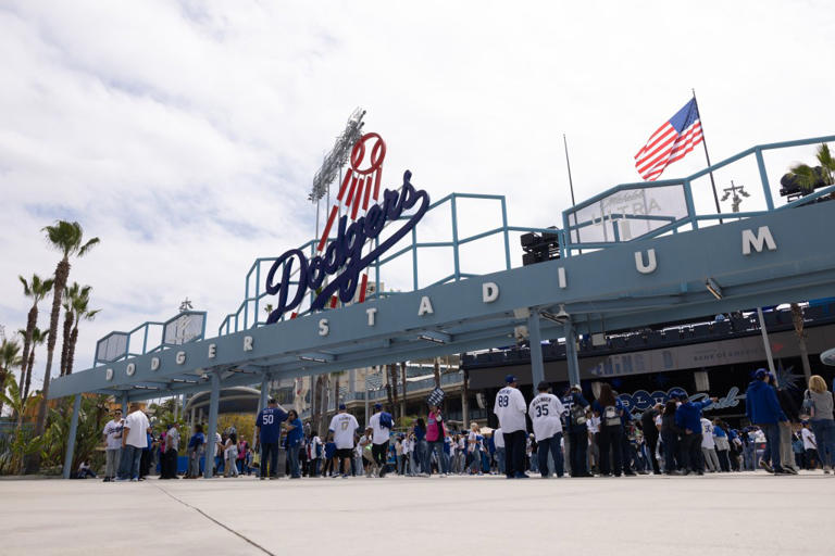 Dodger Stadium 2026 ultimate fan guide