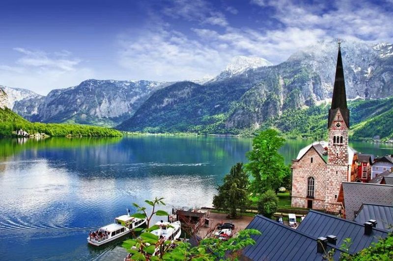 15 stunning small towns perfect for a spring 2026 escape