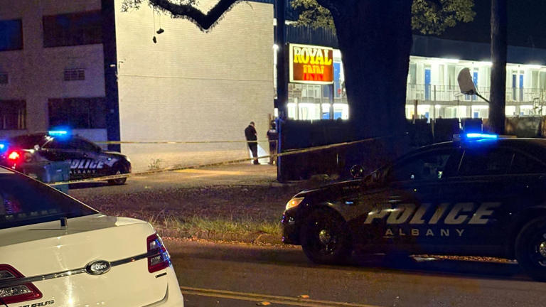 19-year-old dies after co-conspirator accidentally shoots him, APD says