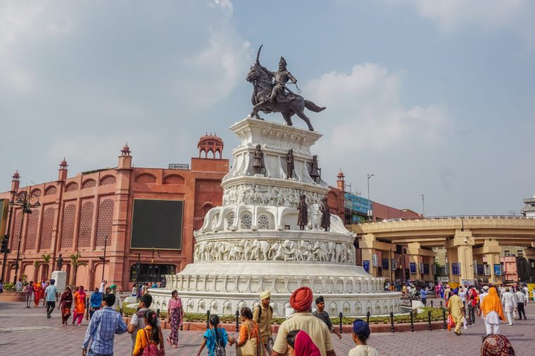 How a 1,000-mile solo rail journey helped me find peace in India