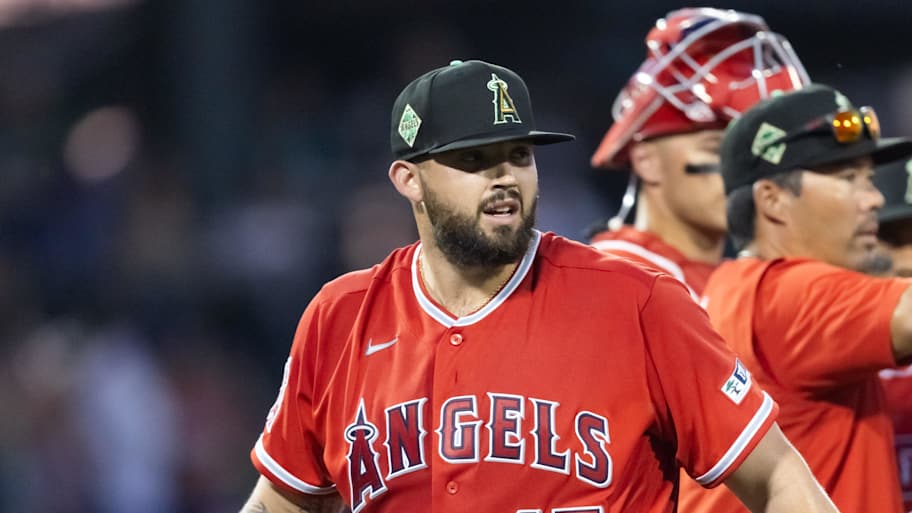 Angels telegraph Alek Manoah roster decision with stadium move fans are ...