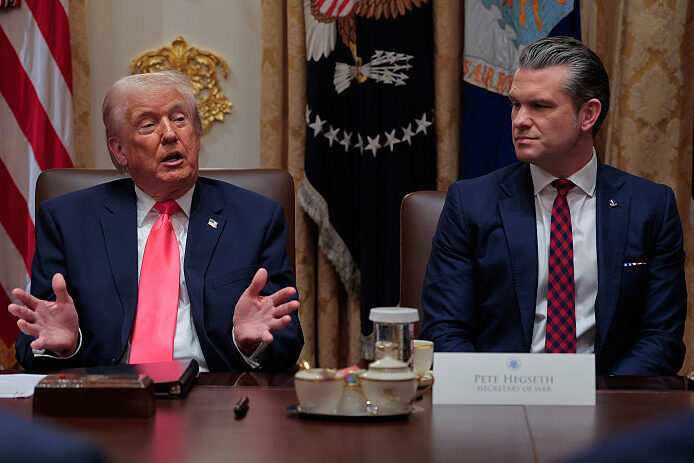 'Did he fall?': Trump’s cabinet meeting derails into chaos after ...