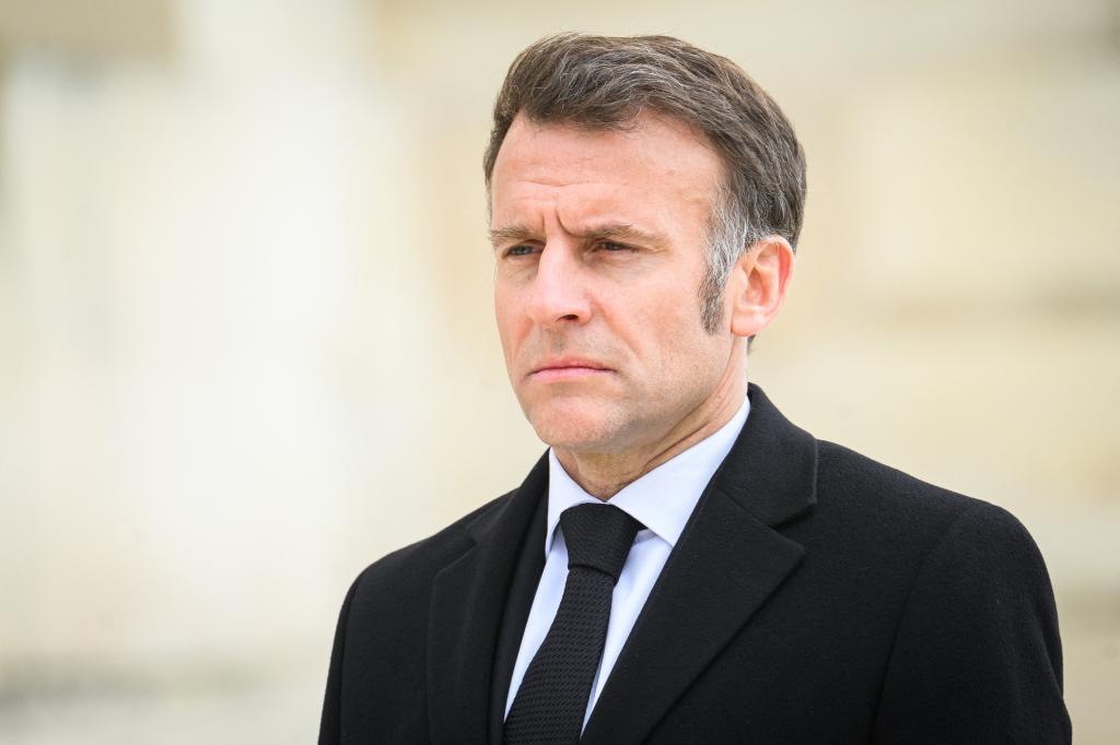 Hommage à Lionel Jospin : le geste émouvant d’Emmanuel Macron à ...