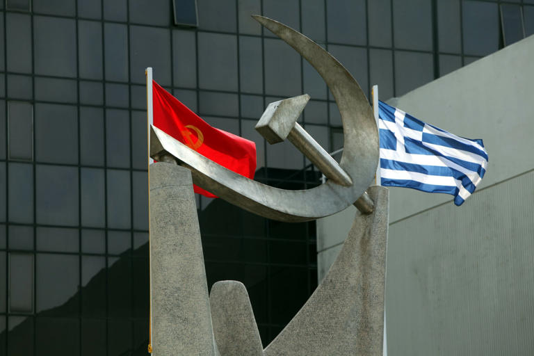ΚΚΕ: Η πολιτική Μητσοτάκη είναι από χέρι αντιλαϊκή, κομμένη και ραμμένη ...