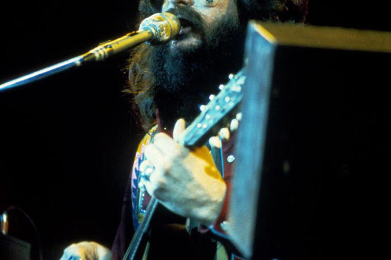 Dash Crofts, half of Seals & Crofts and 'Summer Breeze' singer dead at 85