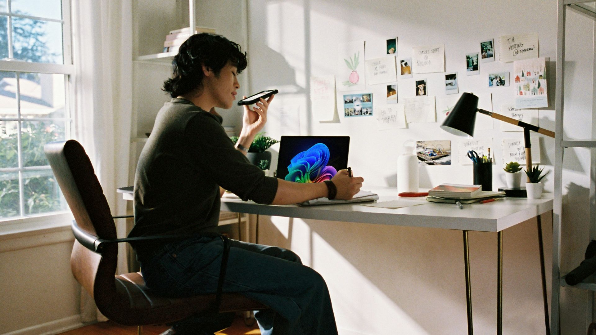 20 habits you likely have if you grew up with strict parents