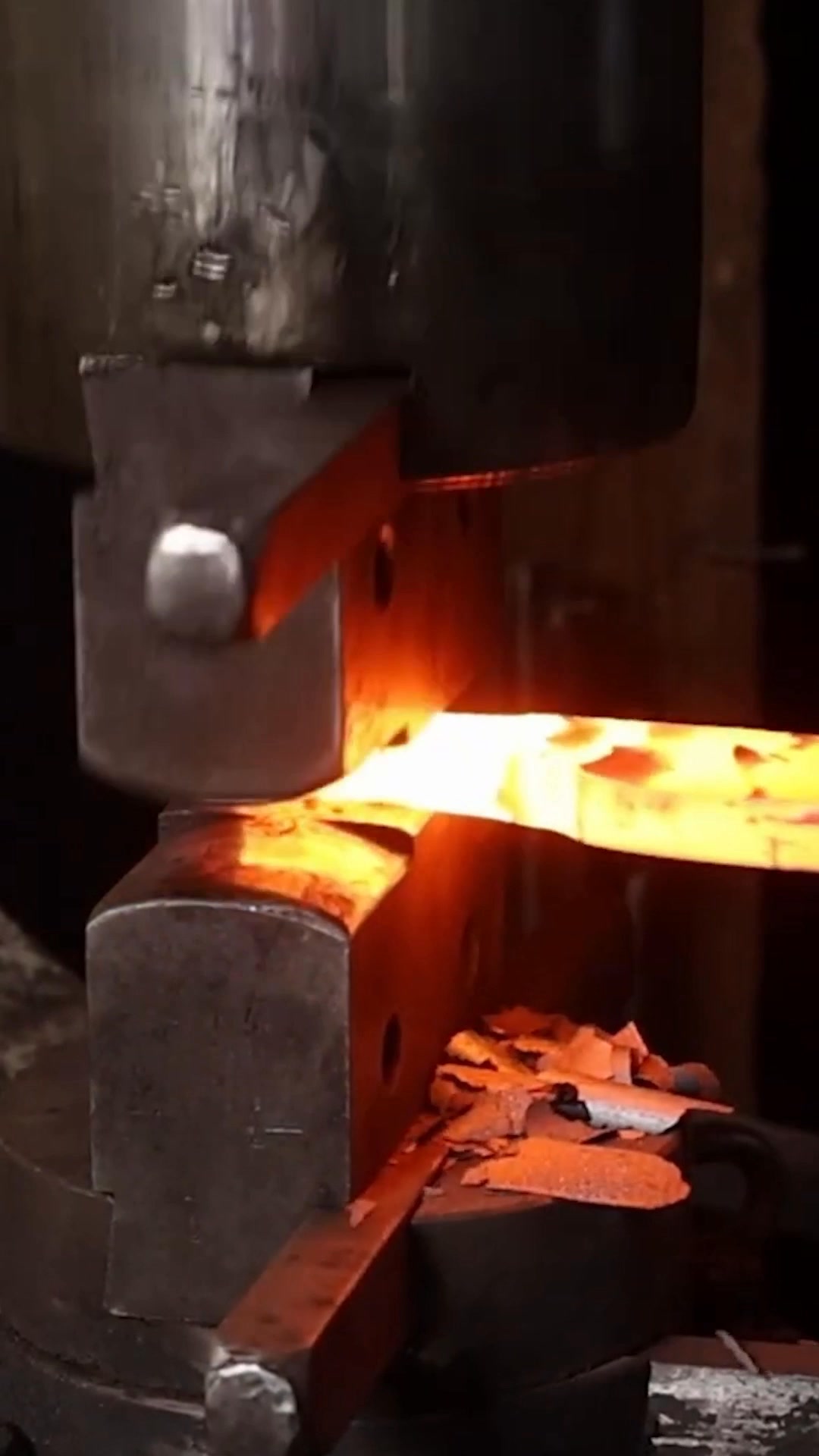 Forging a Mexican-inspired candle sconce