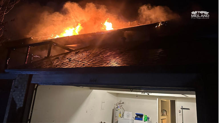 6 people displaced after Midland apartment fire, no injuries reported