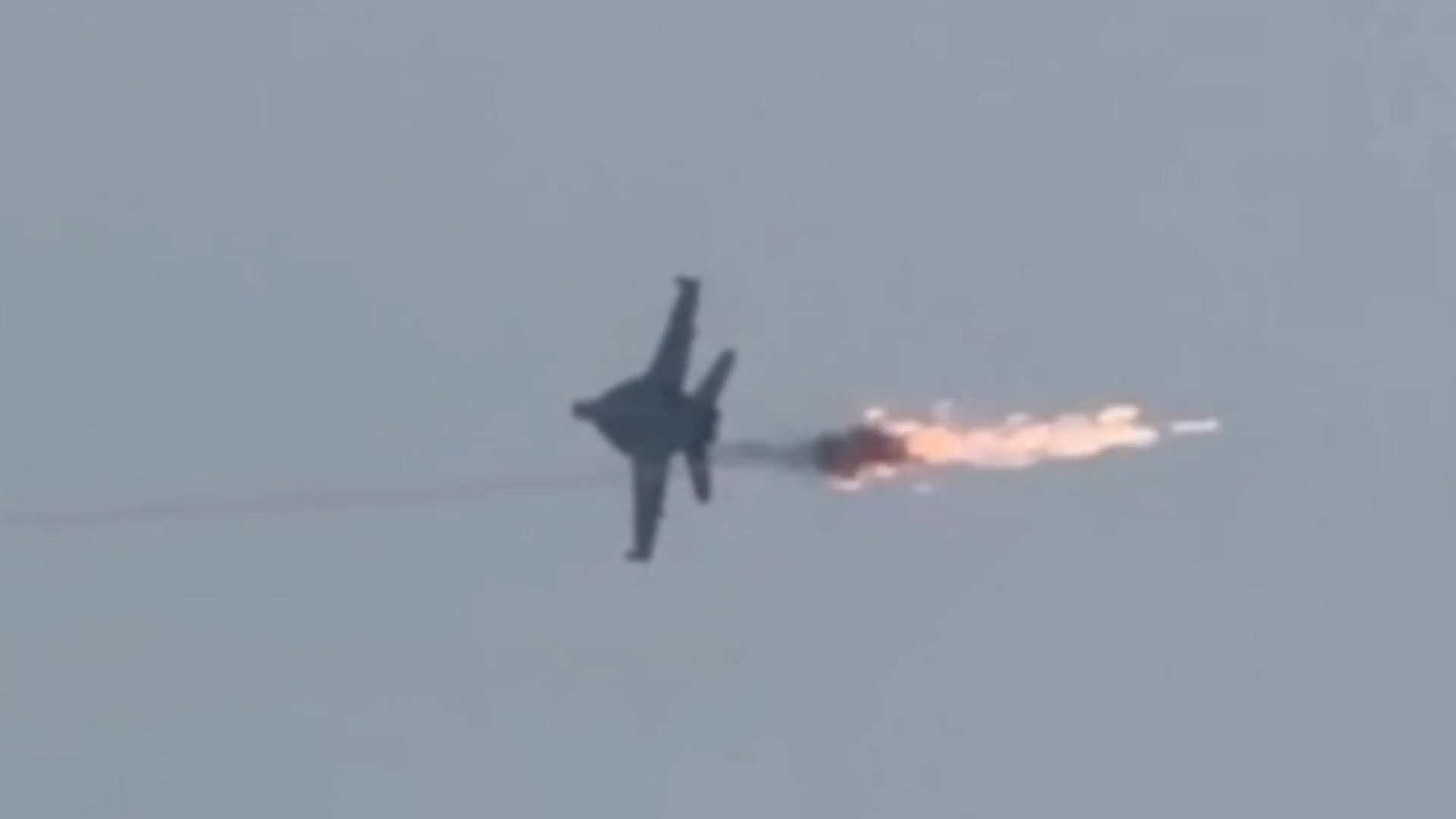 Video shows Super Hornet's near miss after apparent Iranian MANPADS launch