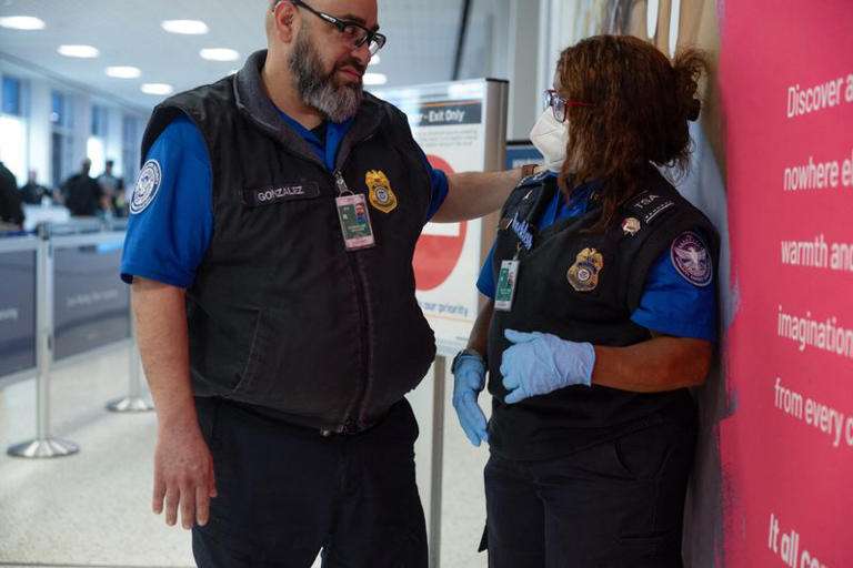 Nearly 500 TSA agents quit, US airport security delays drag on