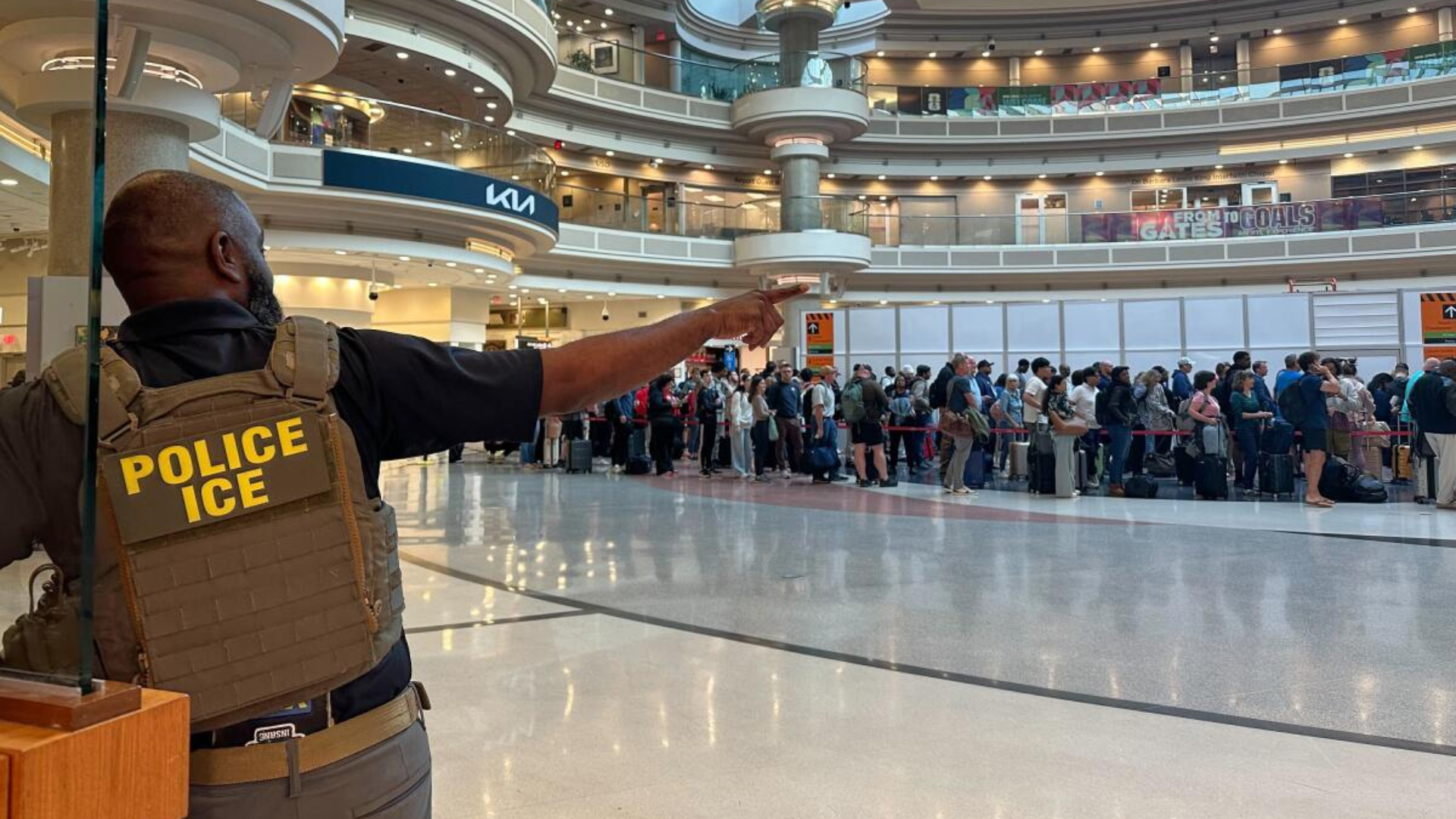 TSA sharing information with ICE agents to locate targets