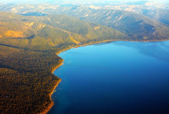 Discover the beauty of the biggest freshwater lake in the West