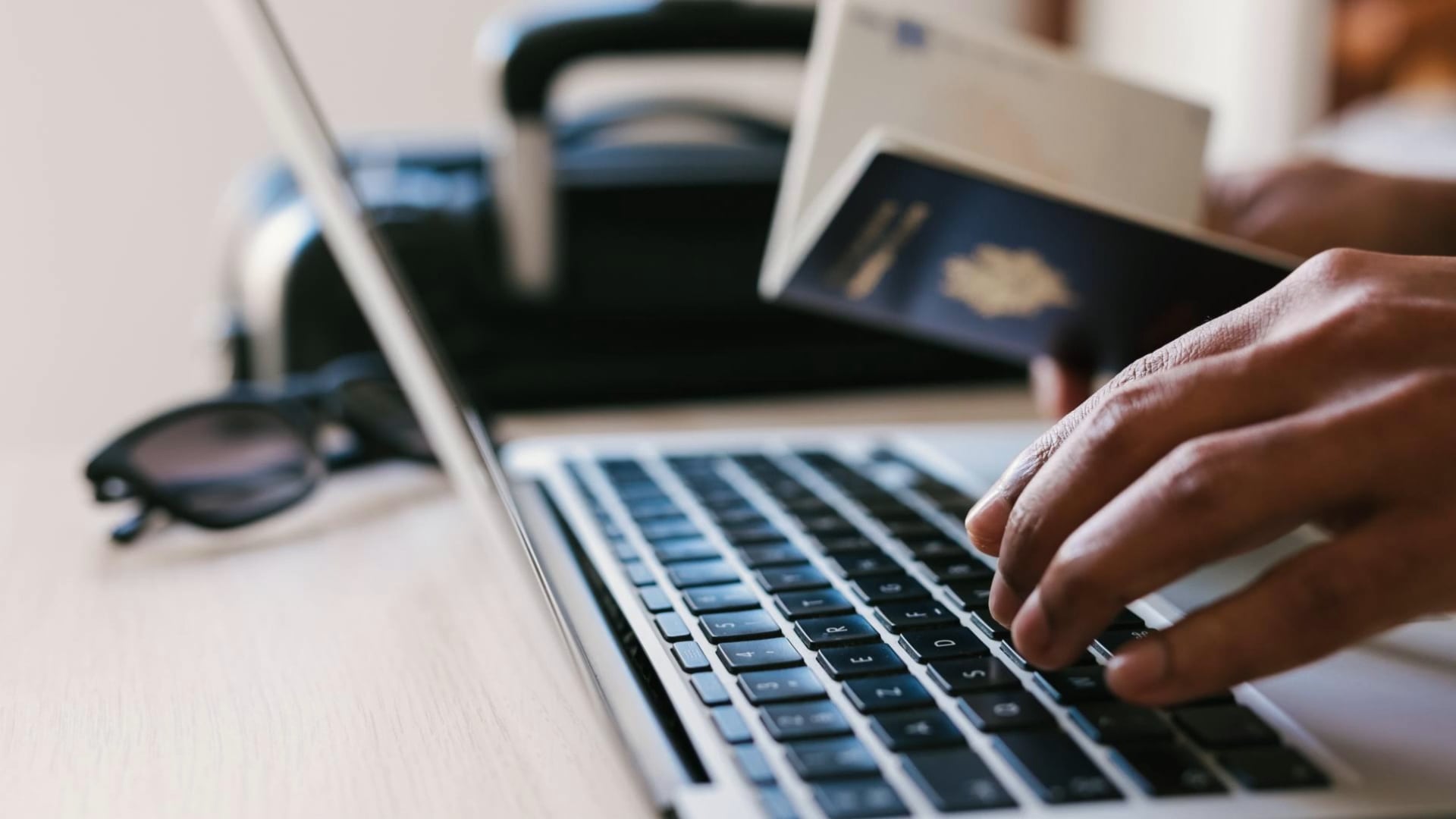 When is it actually cheapest to book a flight?
