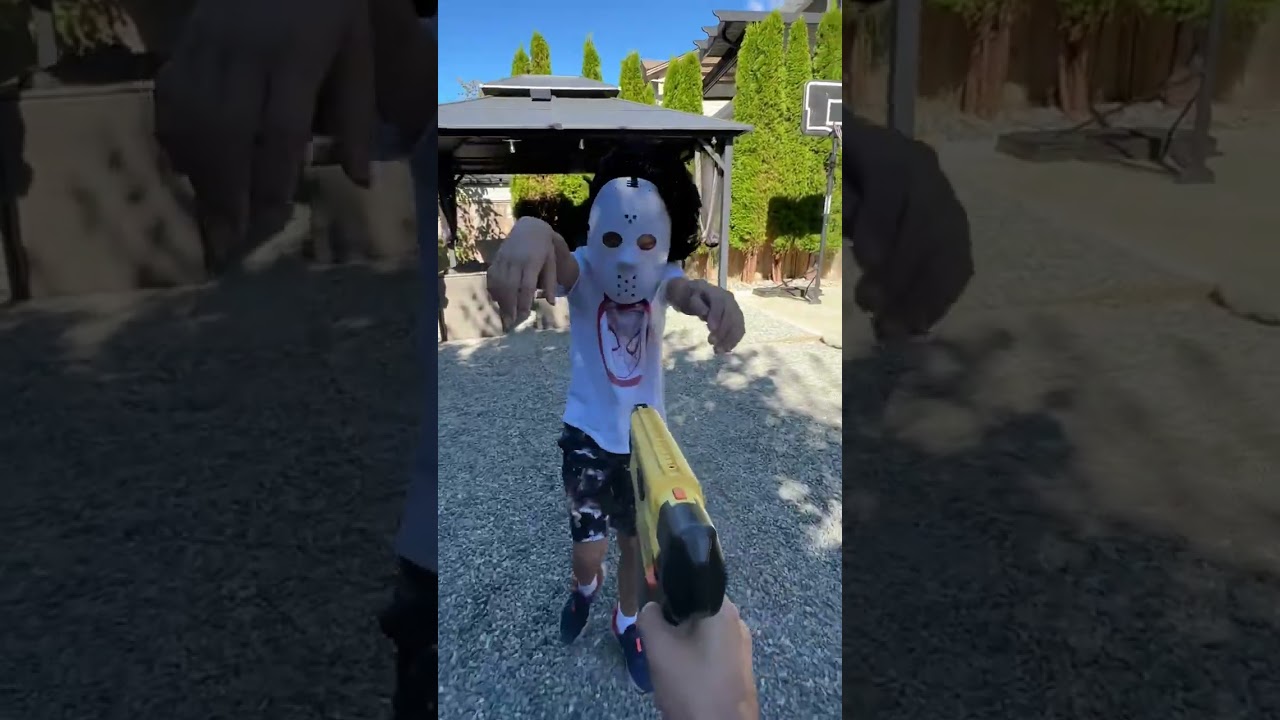 Nerf war: zombie attack