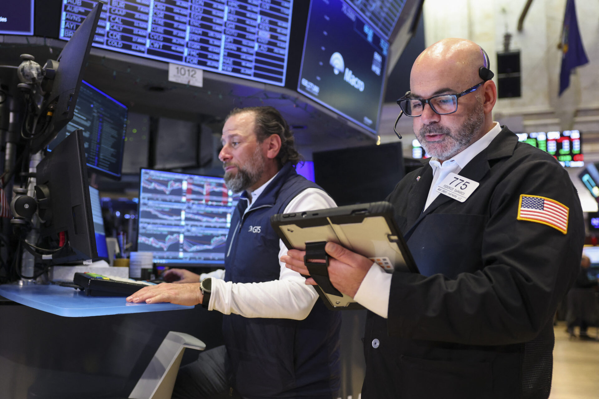 As gold overtakes US Treasuries, critics point to concerns over US ...