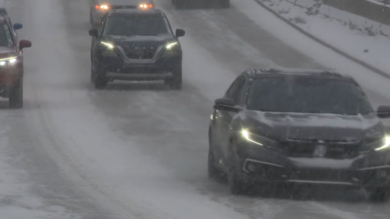 Central, north Calgary hit by sudden March snowfall Wednesday