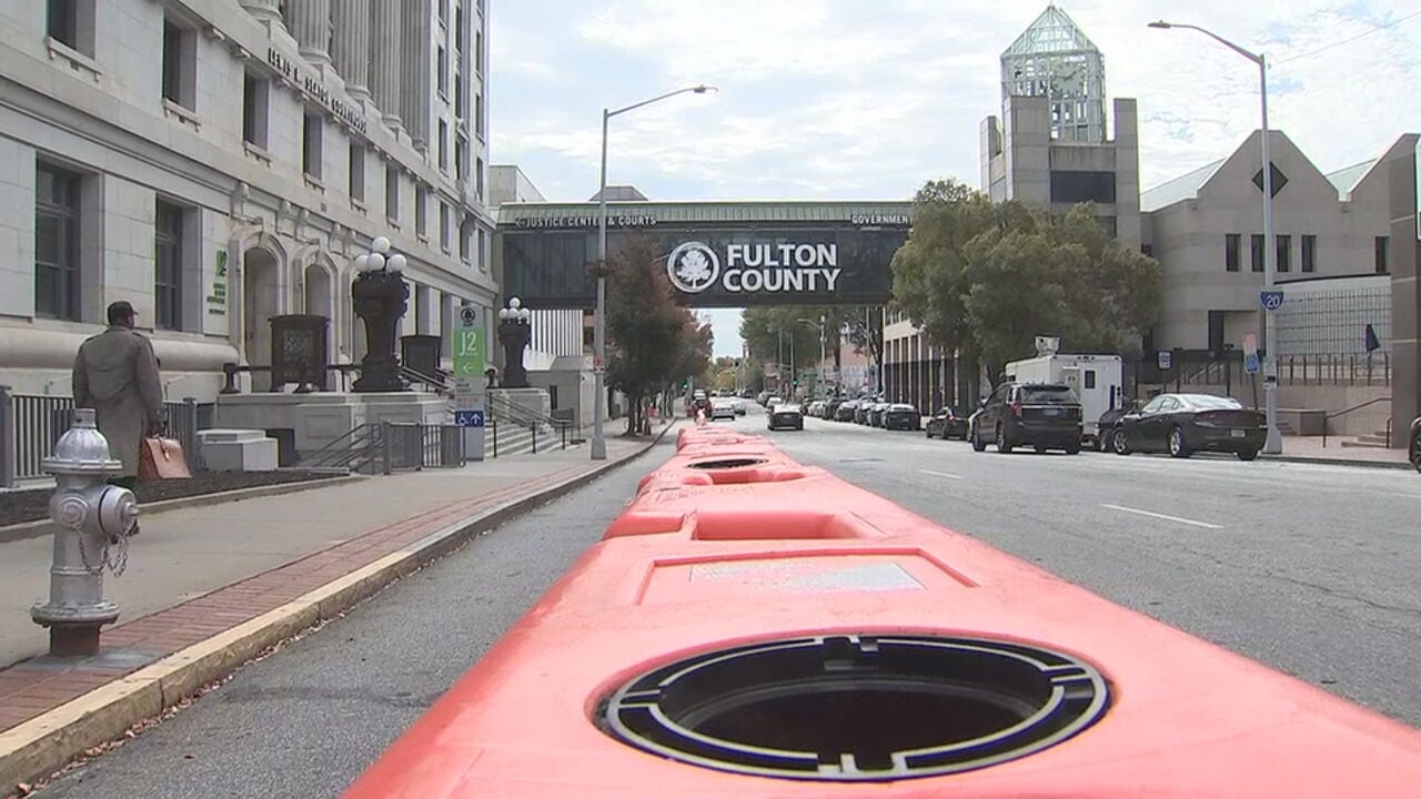 Barricades set up, parking closures announced in downtown Atlanta ahead ...