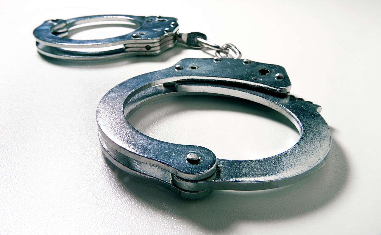 Wood River woman charged after baseball bat attack in South Roxana home