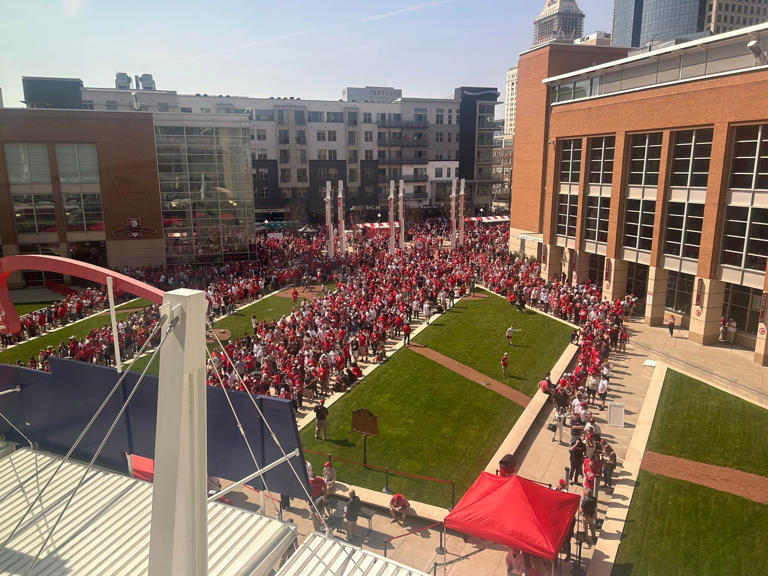 Photos: Reds opening day 2026