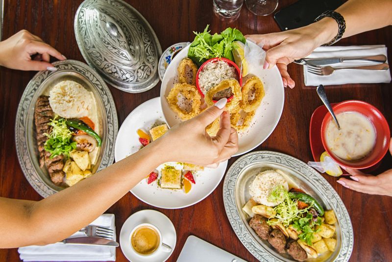 If someone hates sharing food, they likely have these 12 distinct traits