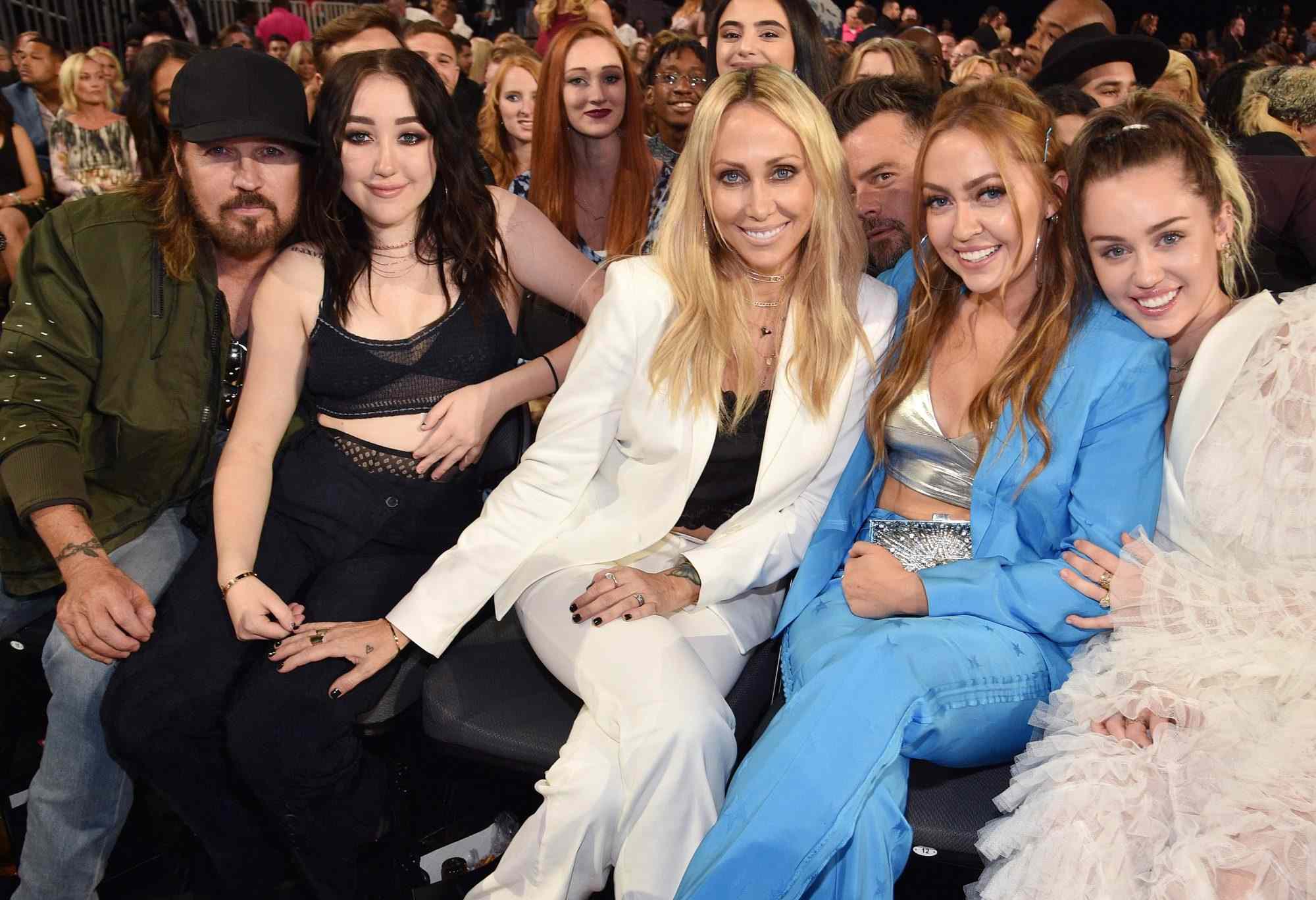 All about Miley Cyrus' siblings, sisters Brandi and Noah and brothers ...