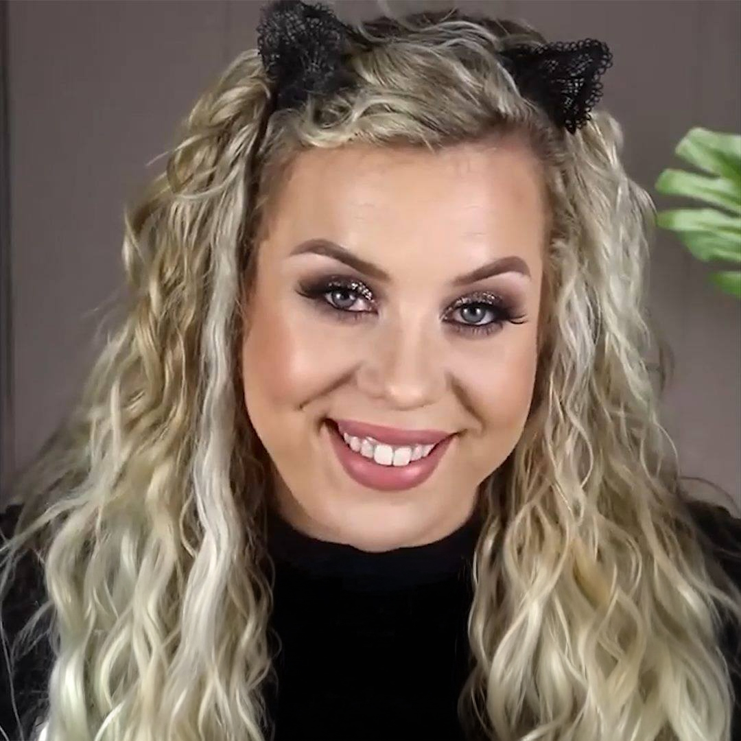 Full face of makeup and the most realistic eye contacts ever!
