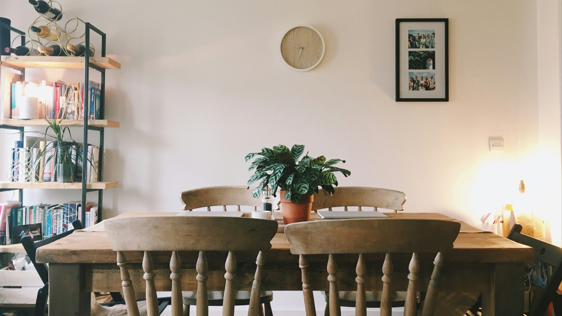 Moving Out? 10 Times Using Your Own Car Makes Sense & 10 Renting a ...
