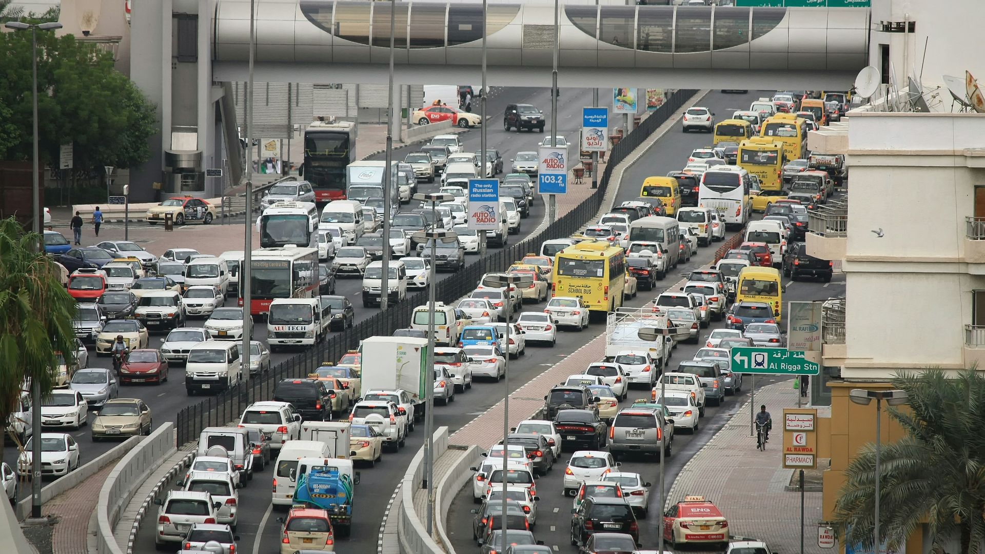 20 stressful things about driving that are raising your blood pressure