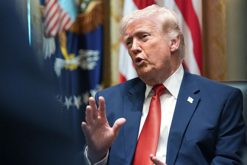 Trump brags about having to take 3 cognitive tests as fears of dementia ...