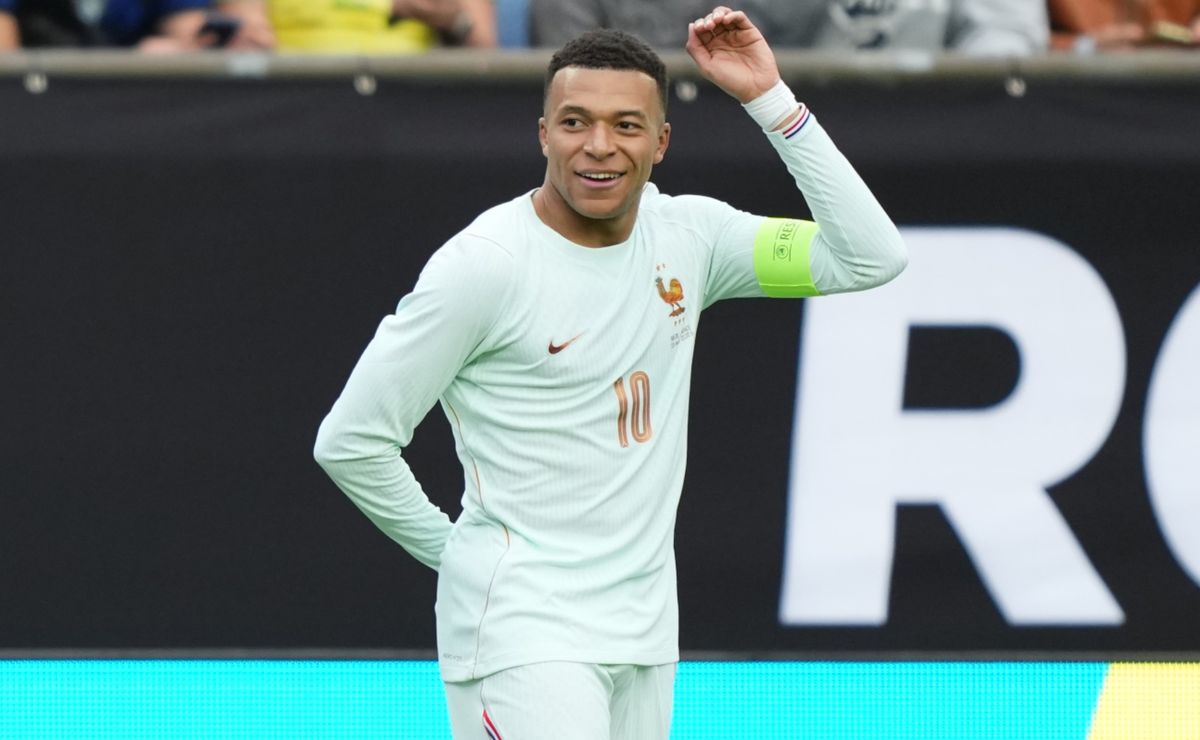 Kylian Mbappe leads France’s 2-1 win over Brazil in friendly despite ...