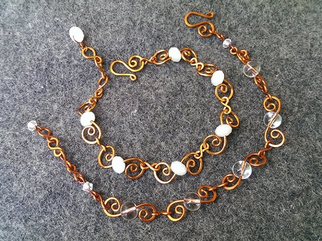 DIY elegant wire-wrapped beaded bracelet | Step-by-step jewelry making ...