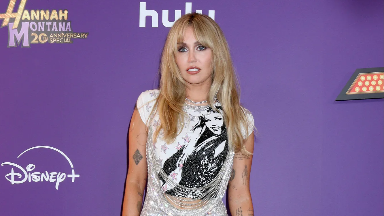 Miley Cyrus shares a Panda Express combo she loved during her Hannah ...