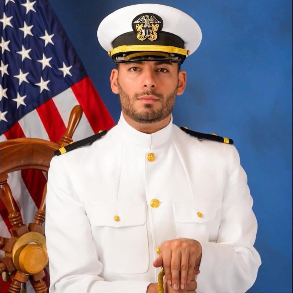 Veterans blast heiress’s boyfriend — a Dem congressional candidate ...