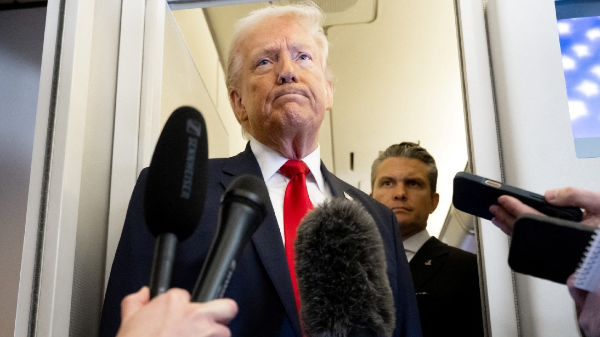 'Beyond sad and tragic': Ex-Congressman blasts Trump failures as TSA ...