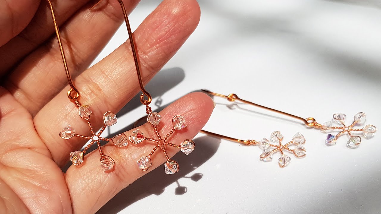 Snowflakes earring - Ideas jewelry for Christmas from copper wire 429