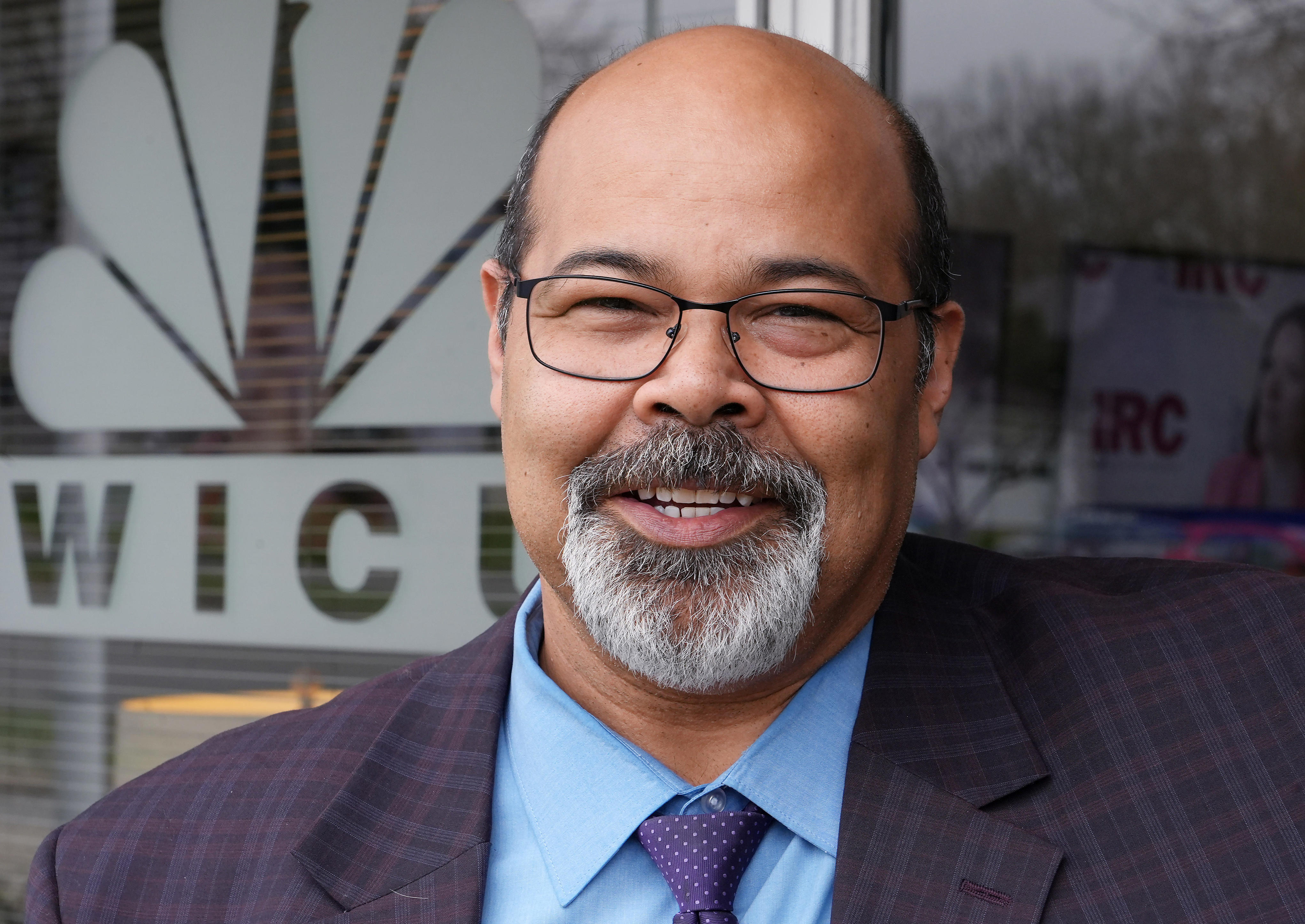 Vogel taps TV weatherman John Stehlin to head Erie County engagement