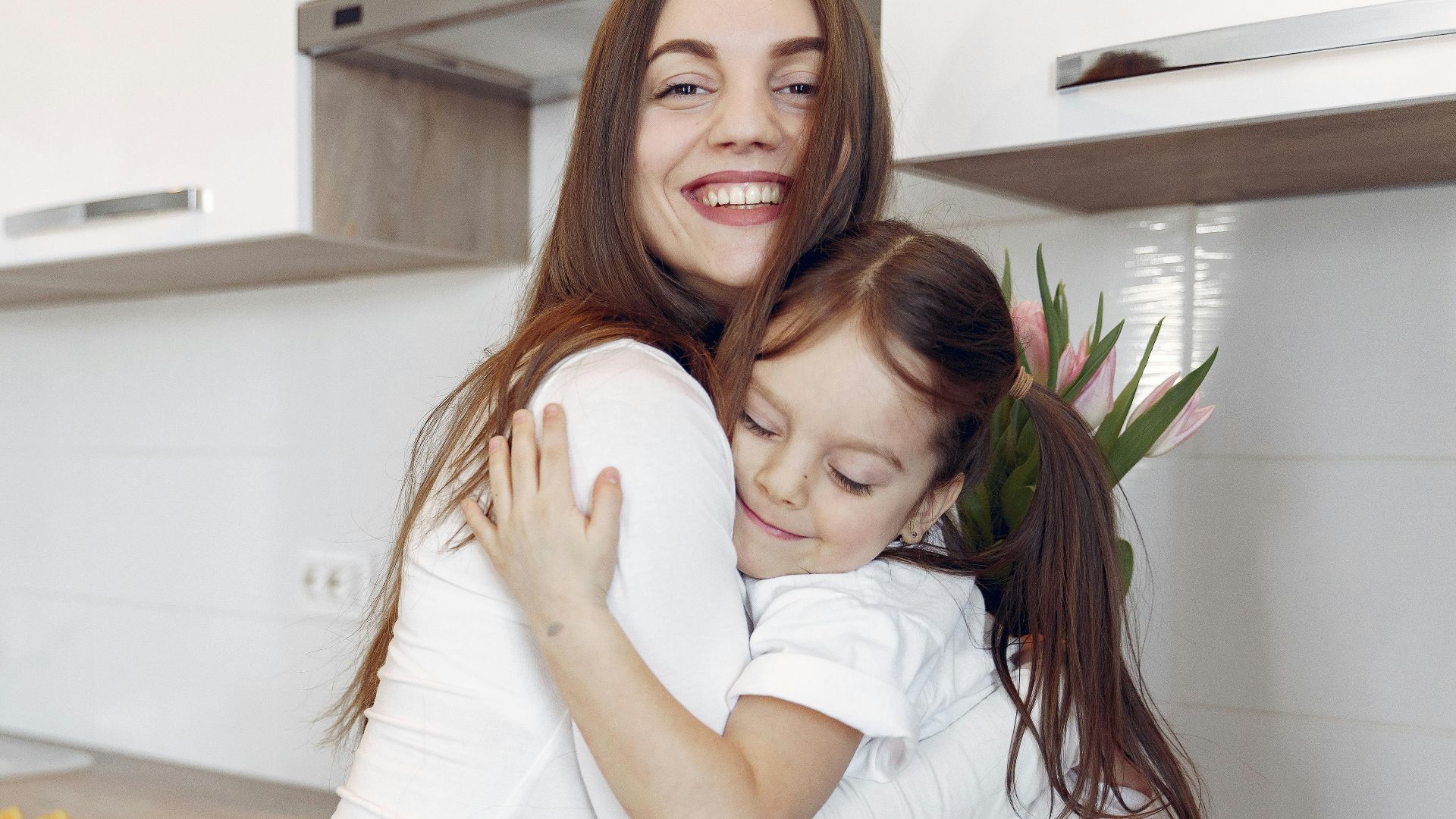 20 beauty standards women stop caring about after having kids