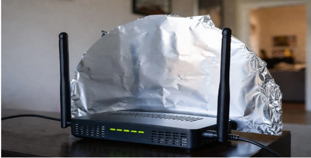 Læg aluminiumsfolie bag din router: Resultatet overrasker mange