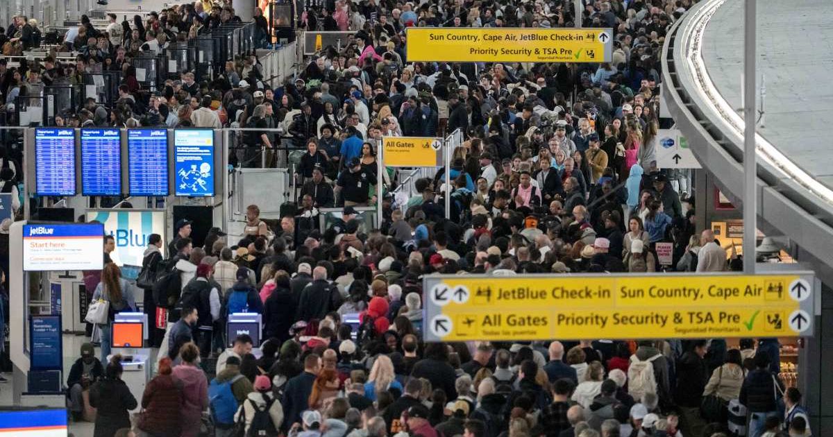 House passes DHS bill third time as Senate's 'last and final' offer ...