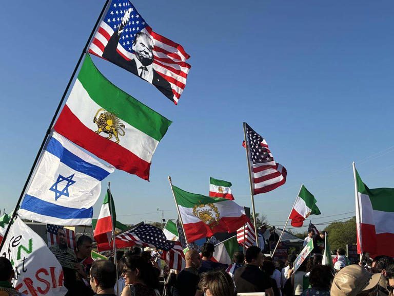 Hundreds of Iranian war demonstrators rally near CPAC 2026 to thank Trump