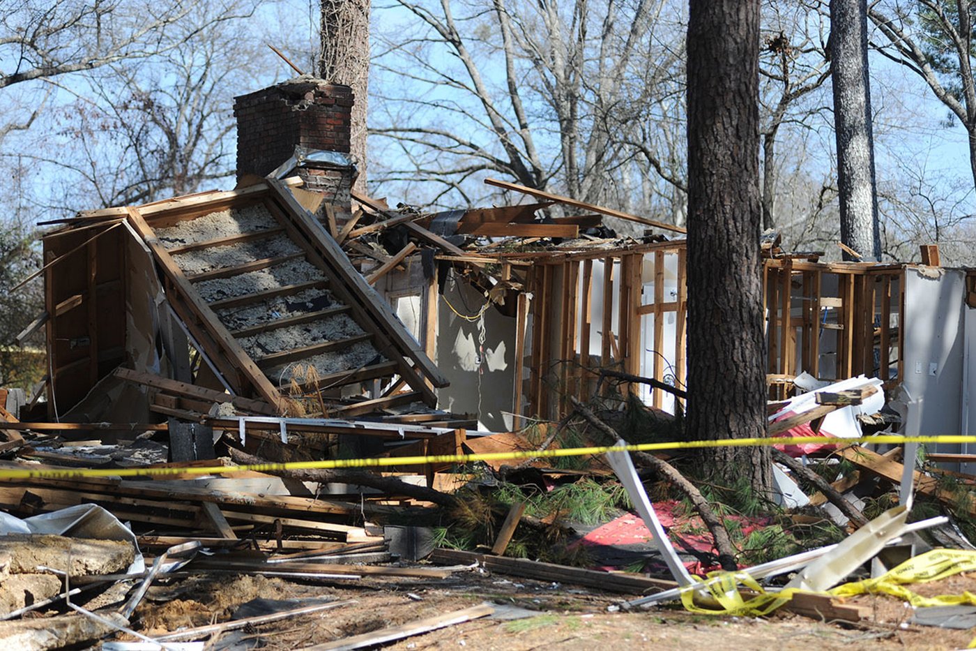 Investigators find gas utility pipes separated before deadly ...