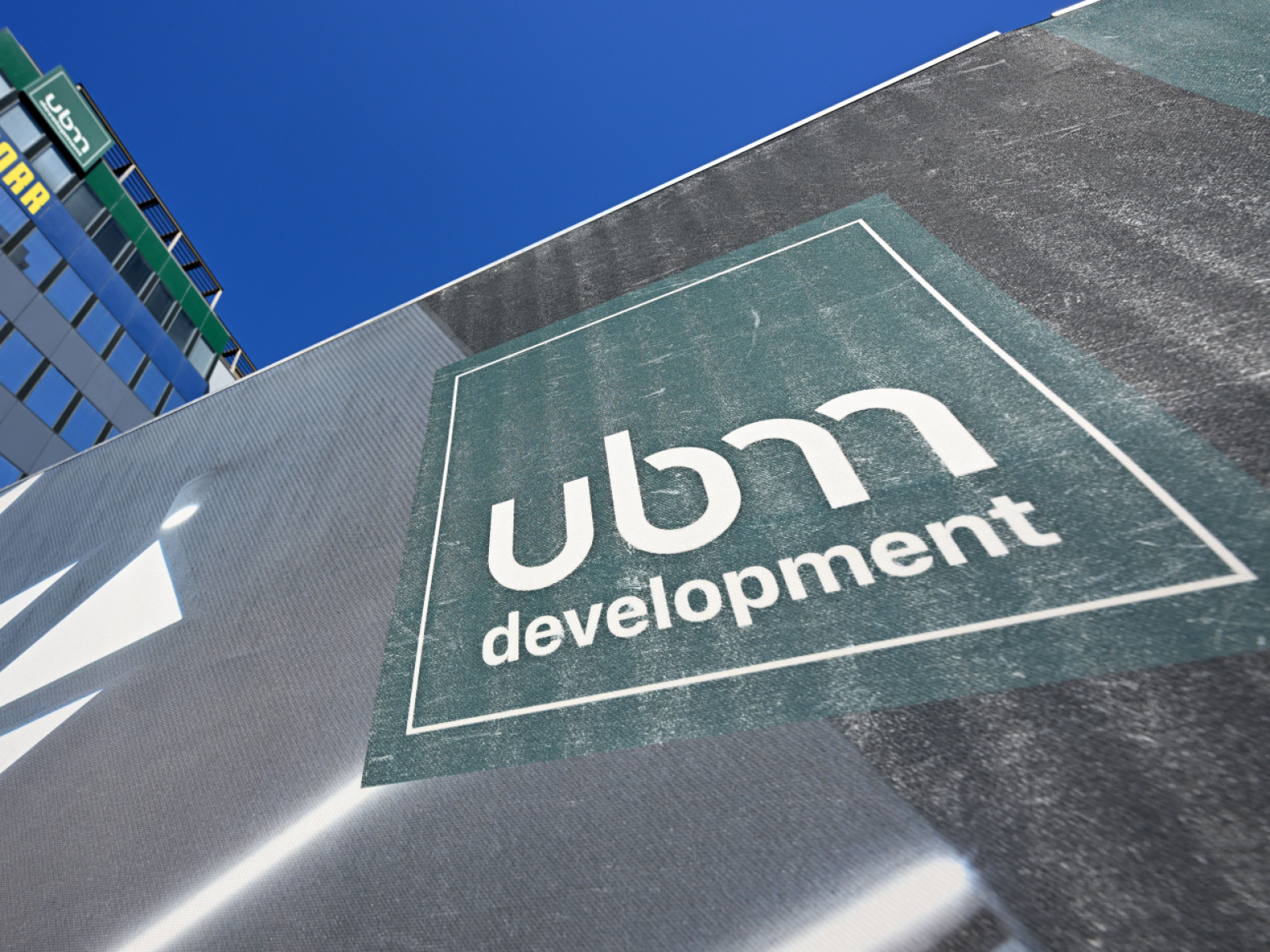 UBM dämmt Verlust 2025 ein
