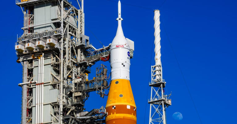 Why the SLS rocket is the perfect fit for the Artemis II mission