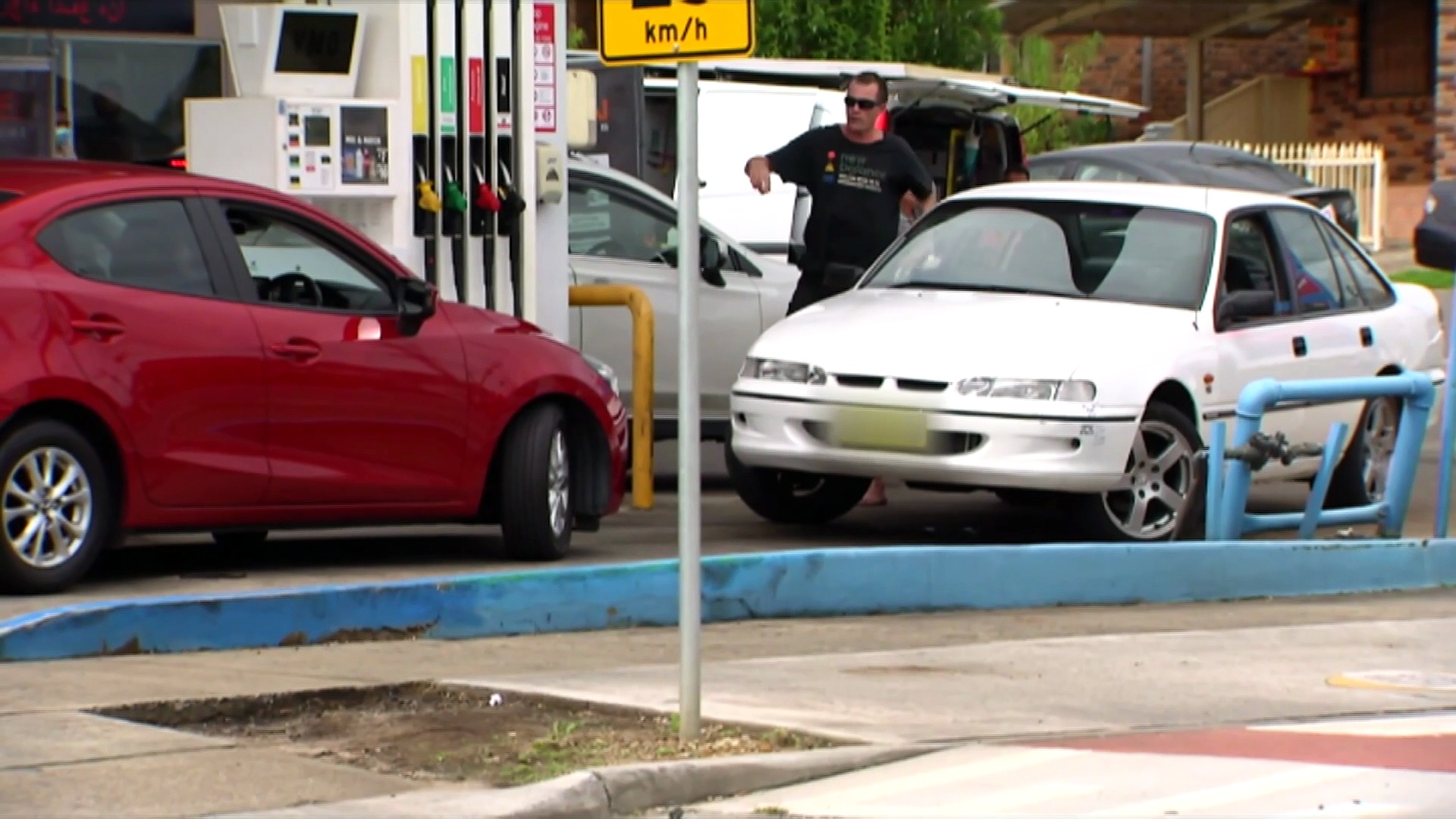 More than 500 petrol stations run out of fuel despite government ...