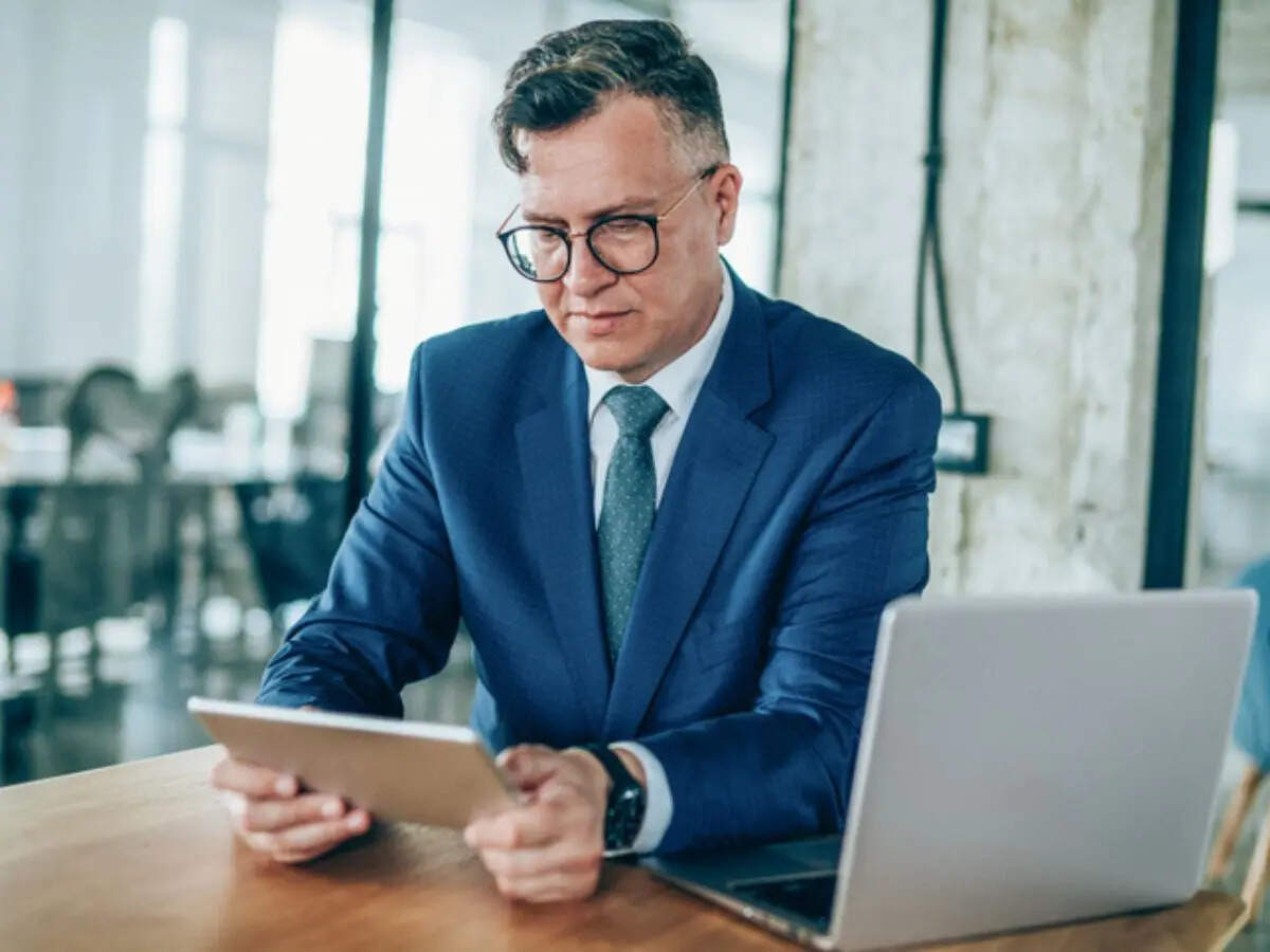 7 money secrets the rich use and never share with the middle class