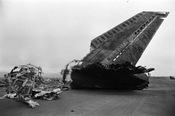 Worst plane crash in history killed 583 as pilot uttered chilling last ...