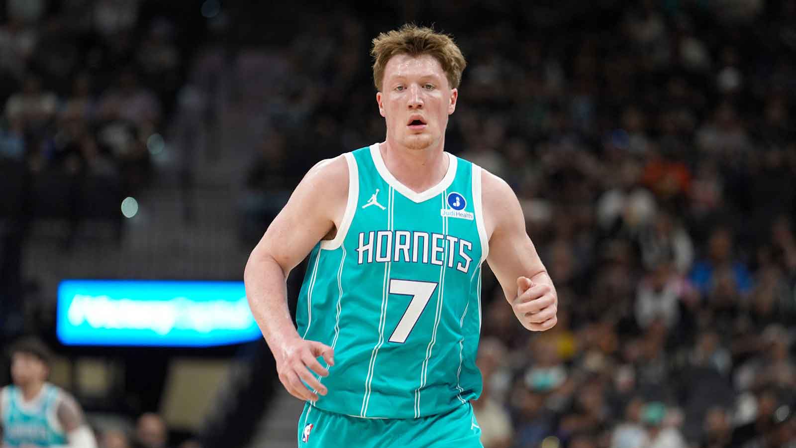 Hornets’ Charles Lee reveals why Kon Knueppel deserves Rookie of the ...