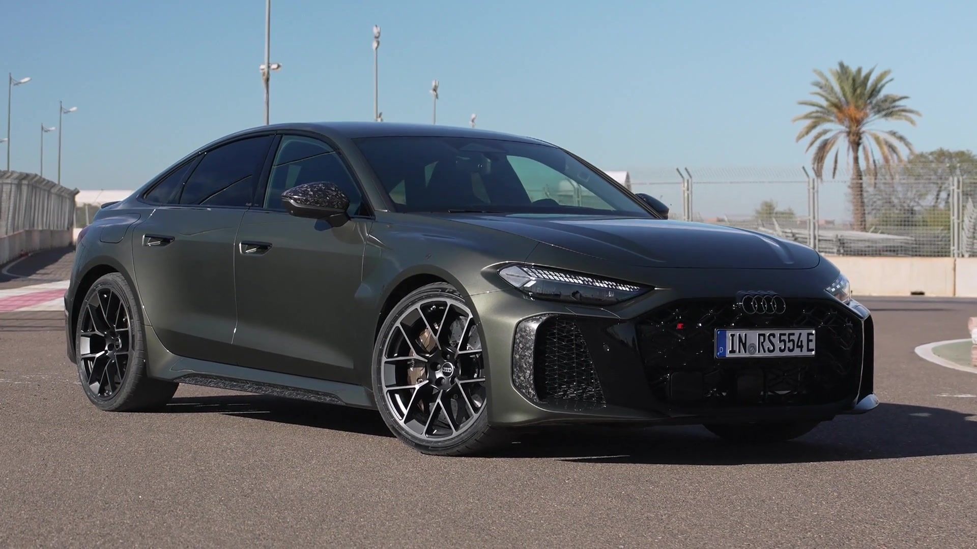 Audi RS 5 sedan in Bedford green metallic design preview
